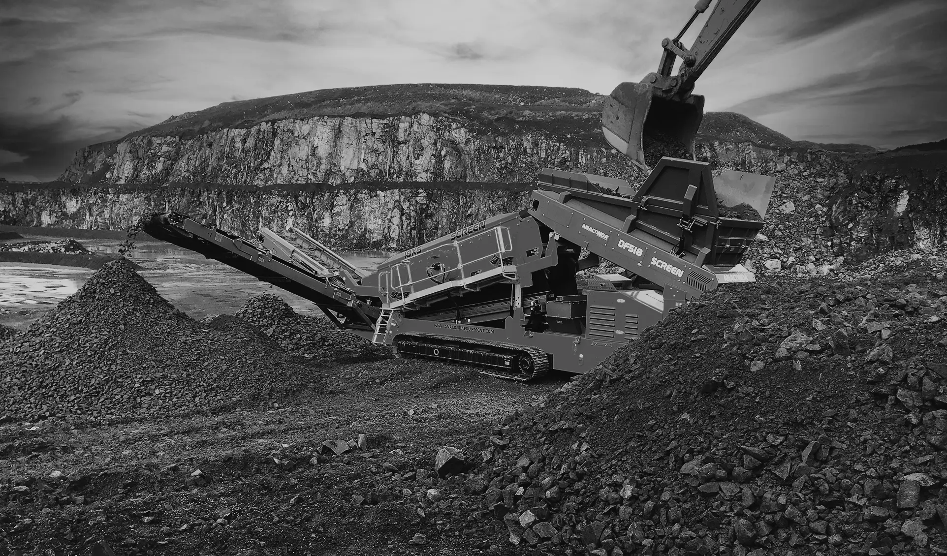 DF518 Scalping Screen - Anaconda Equipment
